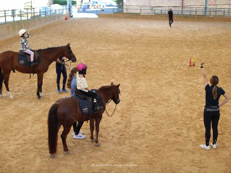 School Holiday Programs | Pony Rides | Horse Riding for Children ...